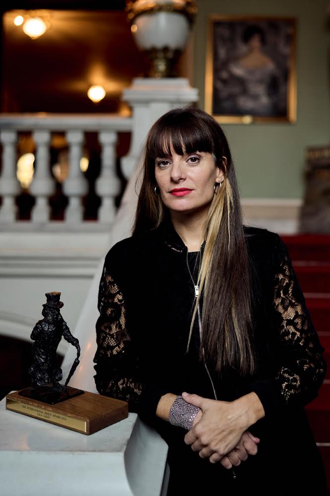 LOLA ARIAS • Awards